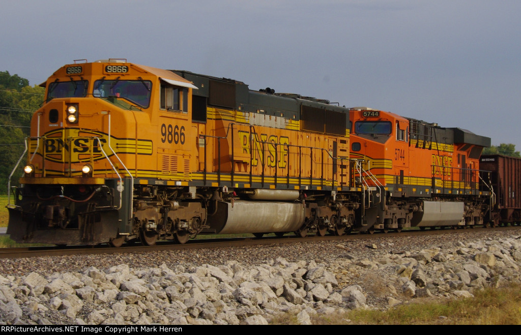 BNSF 9866 West